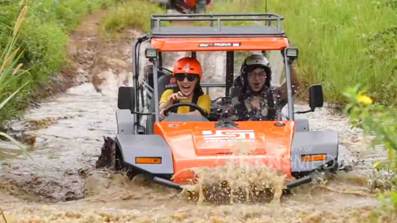 Ngejajal Kawasan Off Road Sentul Dengan Pemandangan Indahnya ...