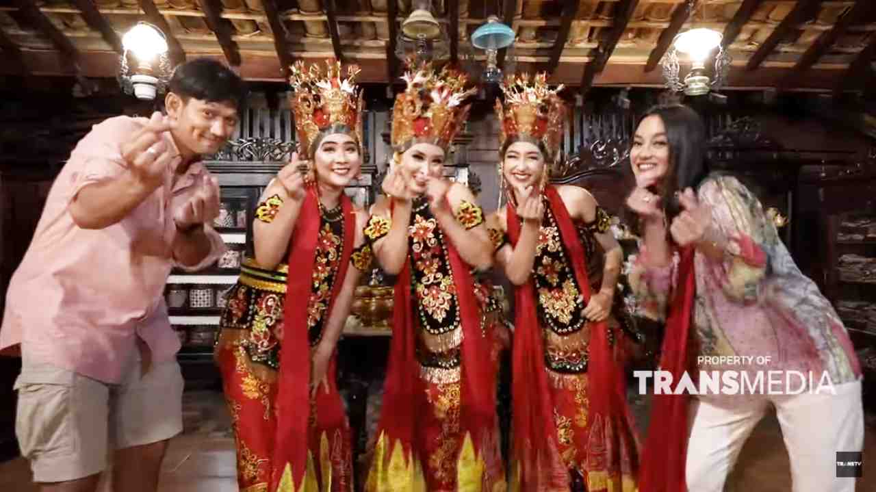 Tari Jejer Gandrung Jadi Sambutan Hangat Saat Ke Banyuwangi ...